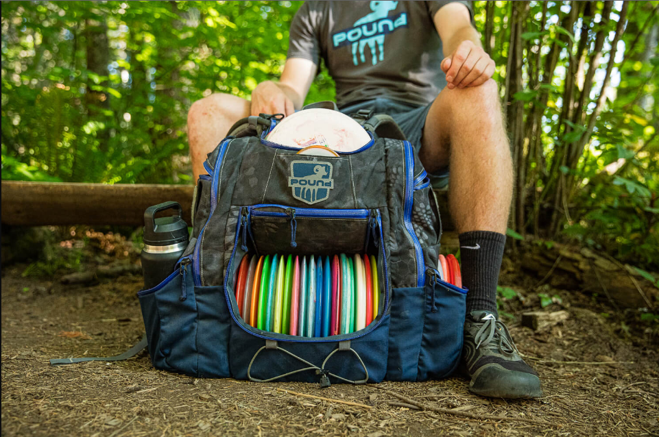Custom Disc Golf Bags: Your Game with Style and Comfort